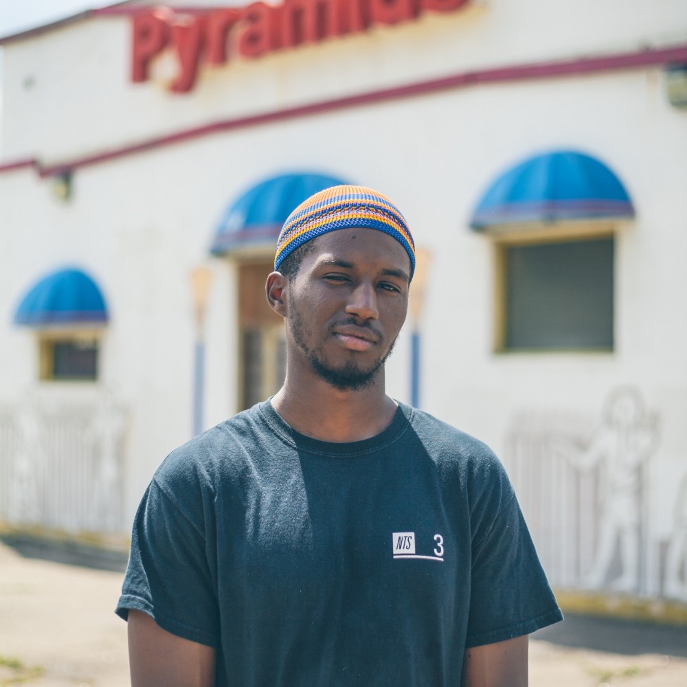 Jay Daniel's shares 'Paradise Valley' from forthcoming album 'Broken ...