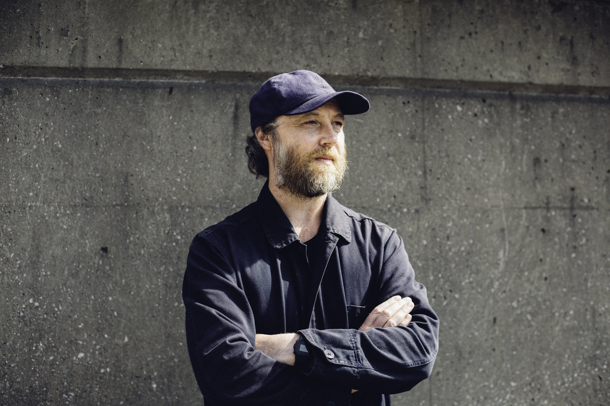 Phil France unveils new album Circle with title track