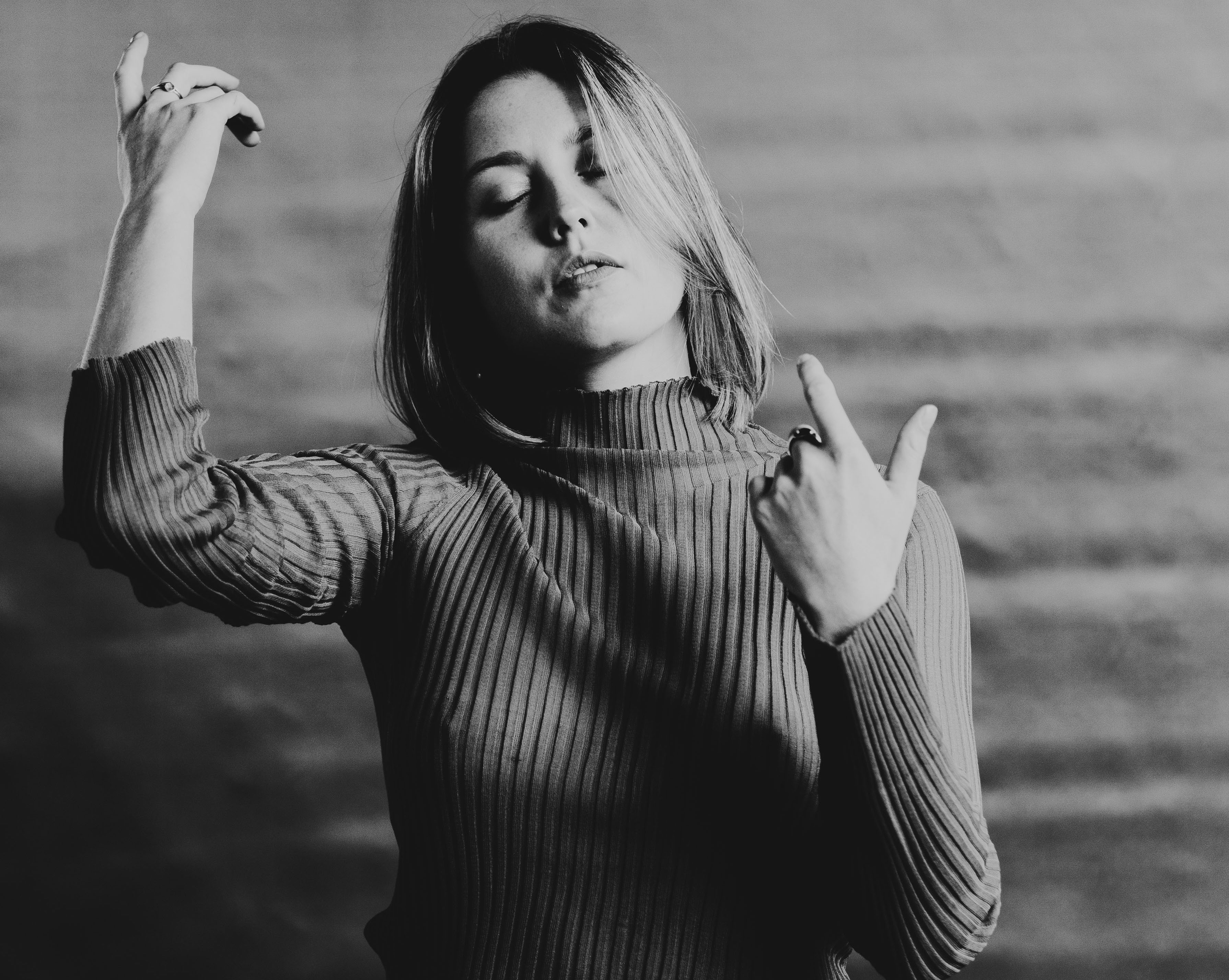 Sunday Lendis: Interview/Premiere